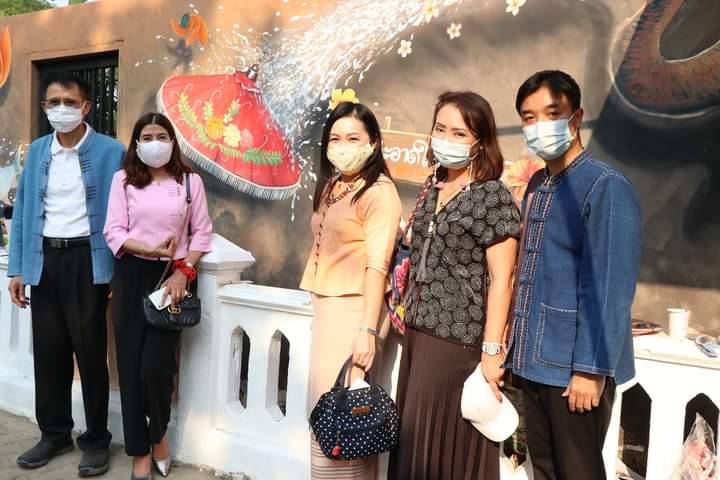 กิจกรรม “แต้มแม่ข่า บูชาเมืองงาม ขานนาม นครพิงค์” ระบายสีกำแพงเลียบ ...