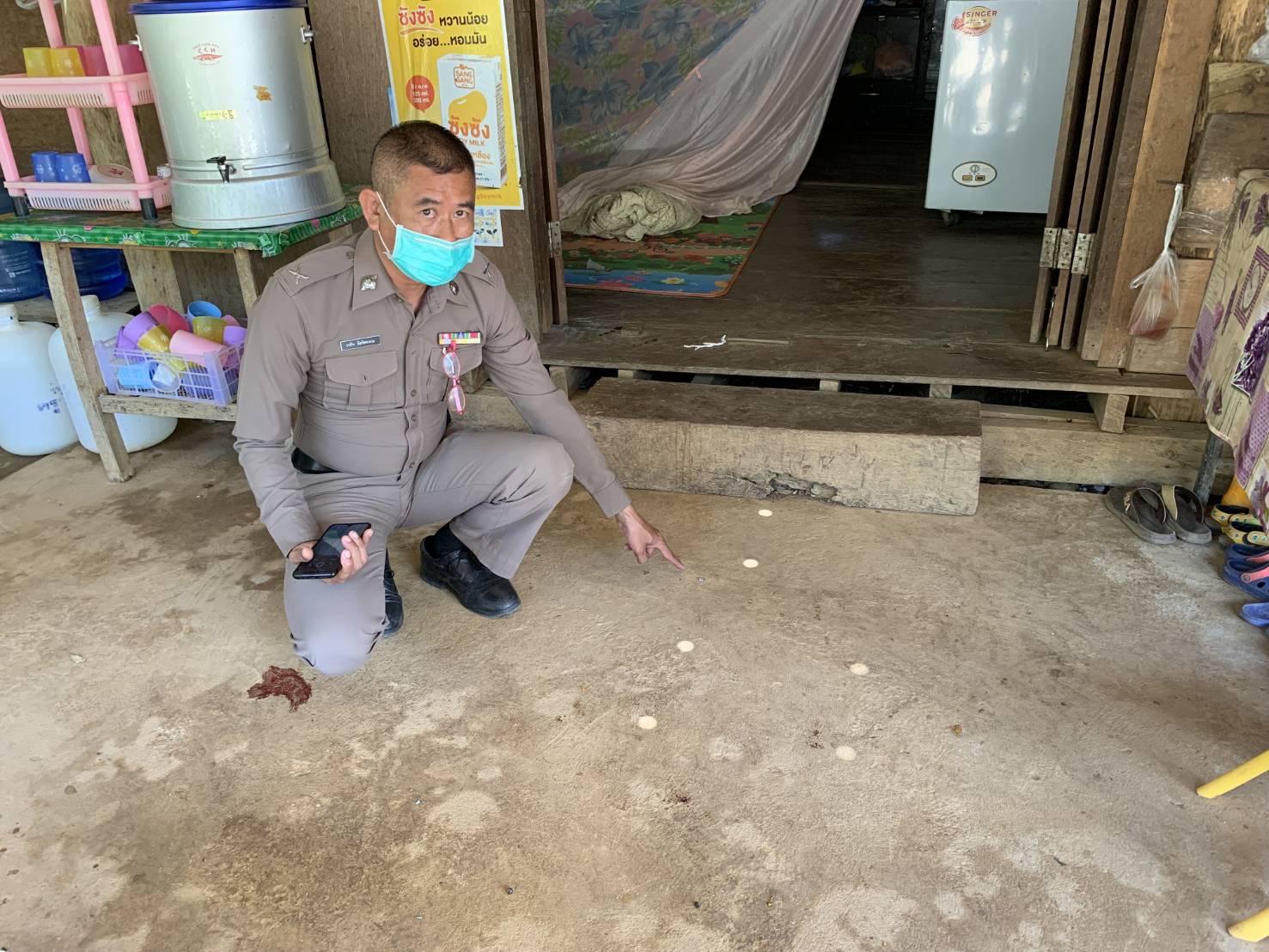 (มีคลิป) คดีตามหมายจับยาเสพติดก่อเหตุยิงคนตาย 1 ศพบาดเจ็บสาหัส 1 หลบหนี ...