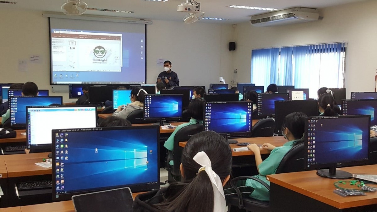 คณะวิทยาศาสตร์ จัดโครงการ ค่าย Srinan Robot Camp 2022 ณ โรงเรียนสตรีศรี ...