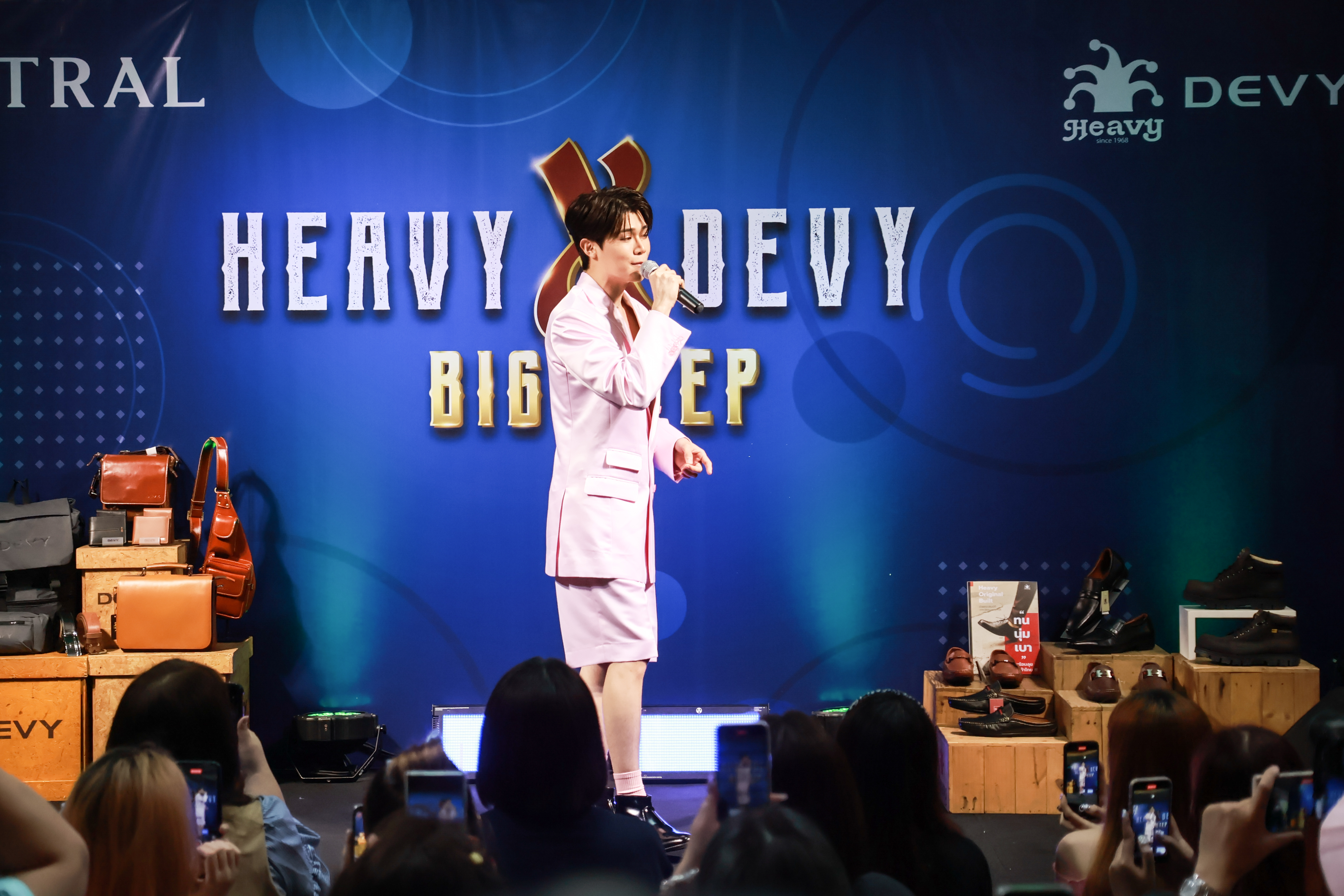 CENTRAL HEAVY x DEVY BIG STEP - Chiang Mai News