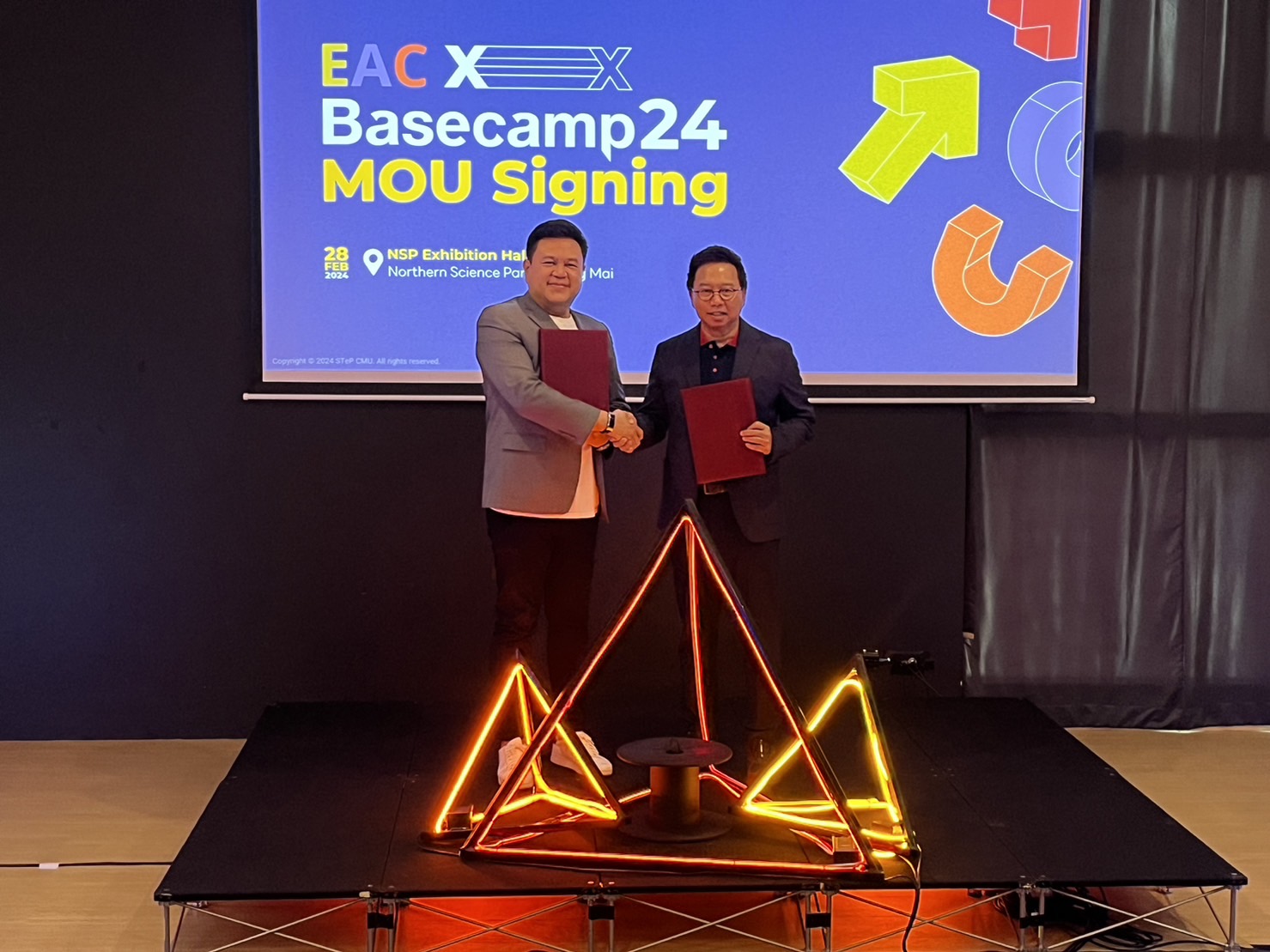 มช. จับมือกลุ่มนักลงทุนแถวหน้า EAC พร้อมลงทุนสตาร์ทอัพโปรแกรม Basecamp24