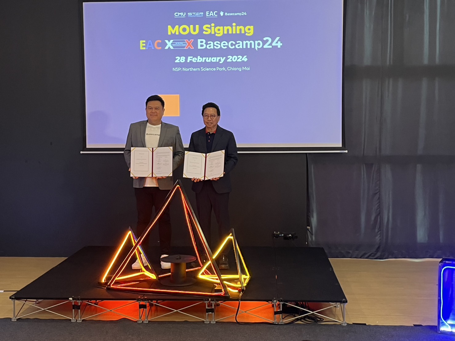 มช. จับมือกลุ่มนักลงทุนแถวหน้า EAC พร้อมลงทุนสตาร์ทอัพโปรแกรม Basecamp24