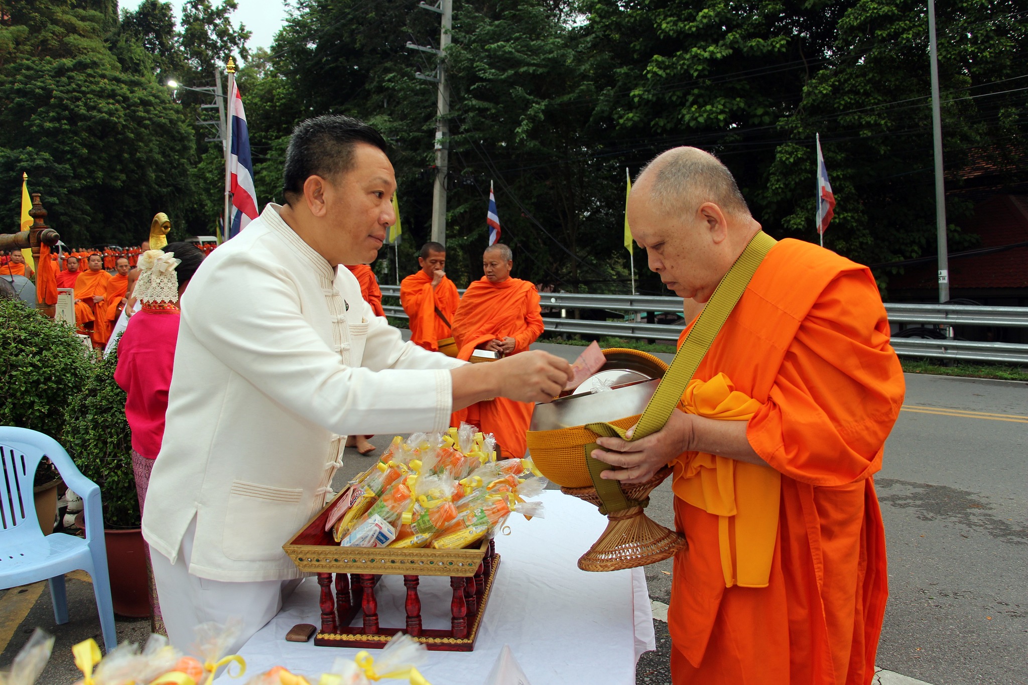 ผู้ว่าฯเชียงใหม่ นำประชาชนร่วมรำลึกครูบาเจ้าศรีวิชัยครบรอบ 90 ปี